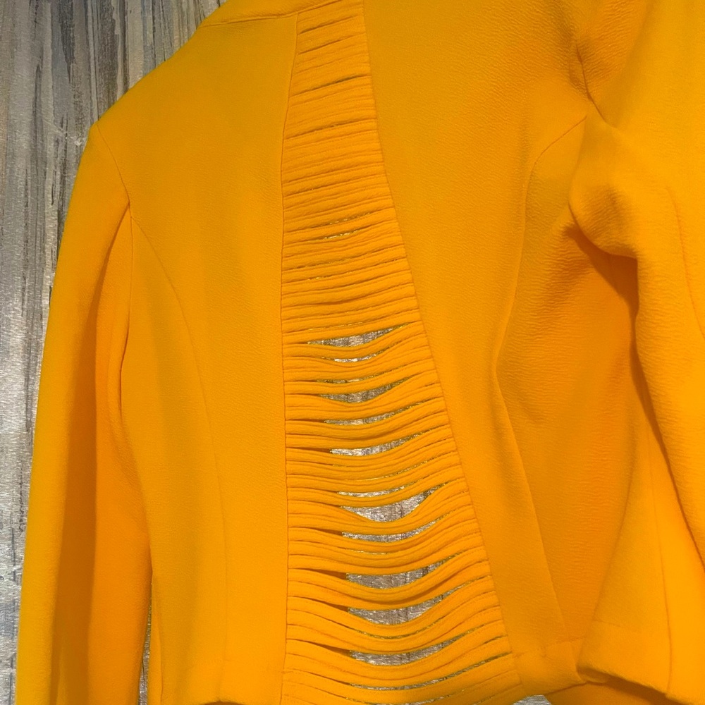 Open Front Blazer With Ripped Look Back New - Gem